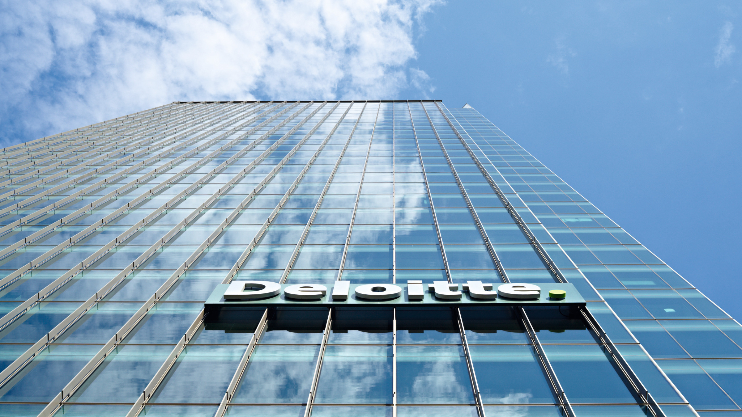 555 Mission Street office building | Union Investment Real Estate