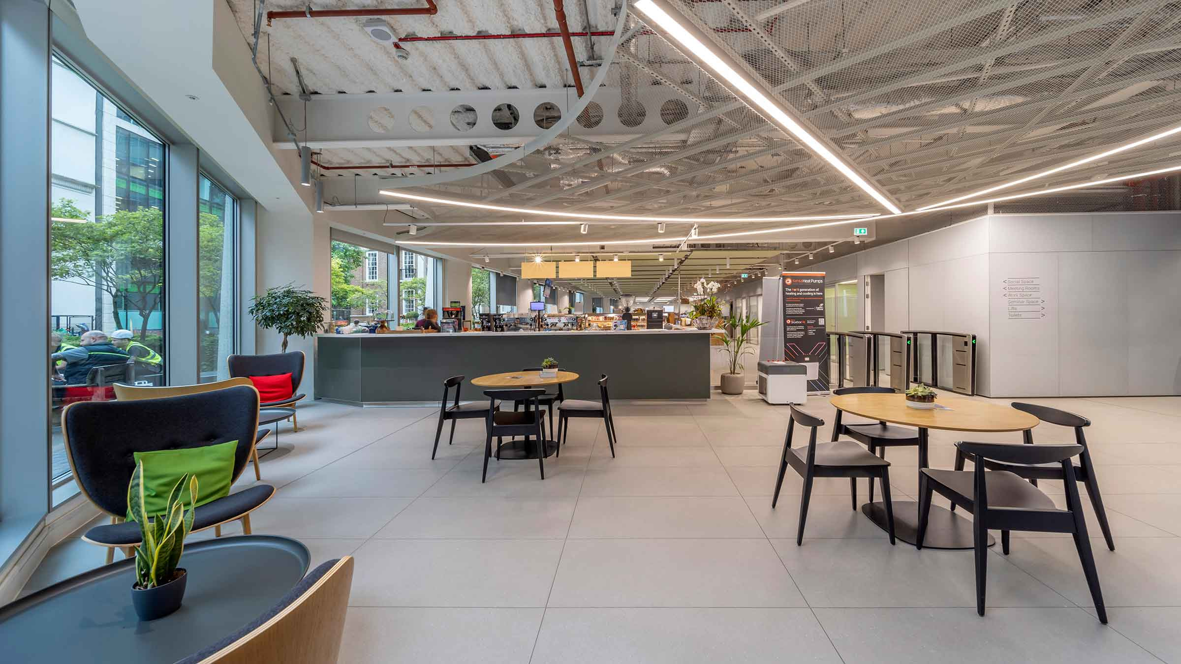 One Coleman Street office building | Union Investment Real Estate