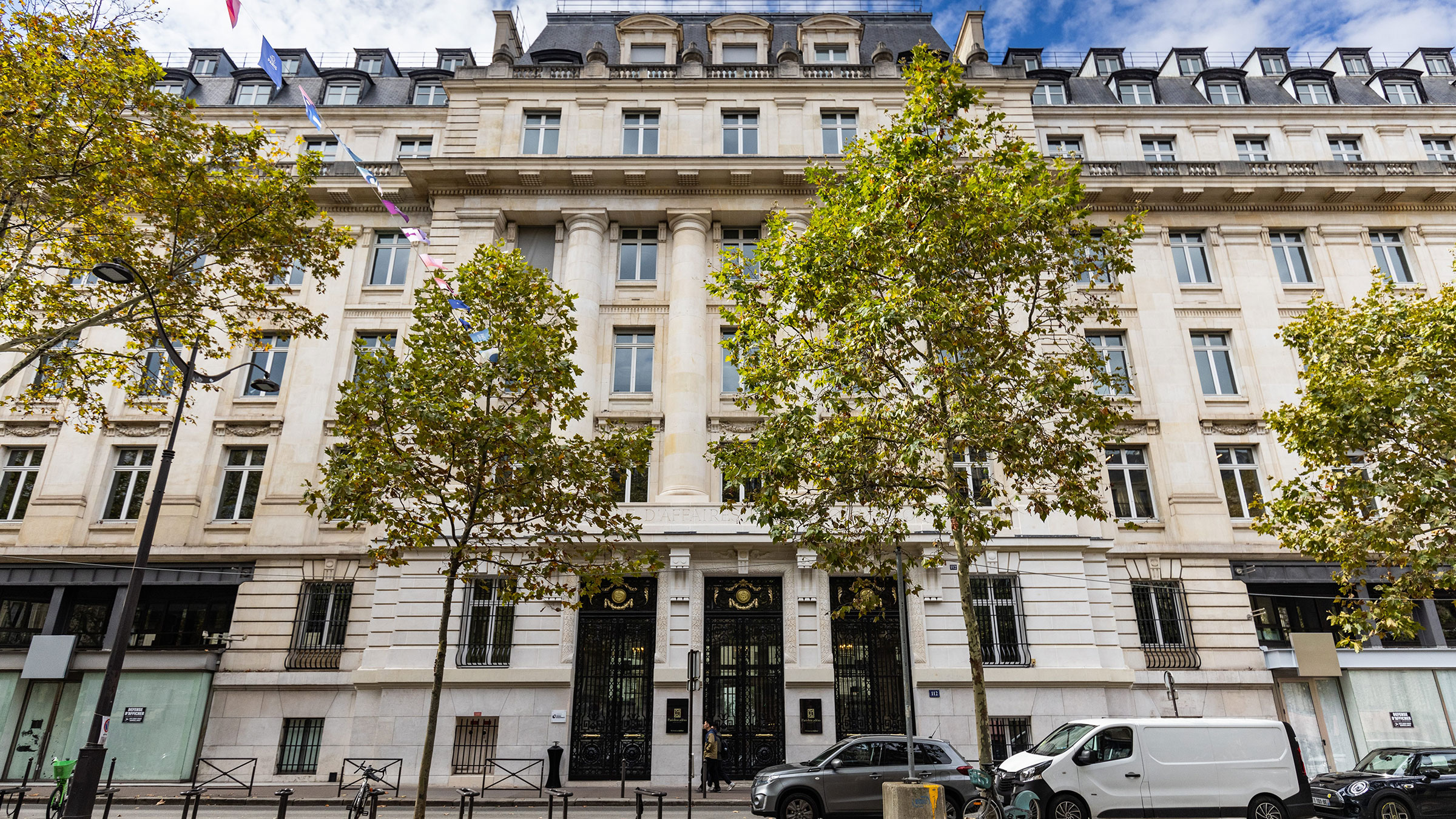 Sale office building Centre d’Affaires Paris-Trocadéro | Union ...